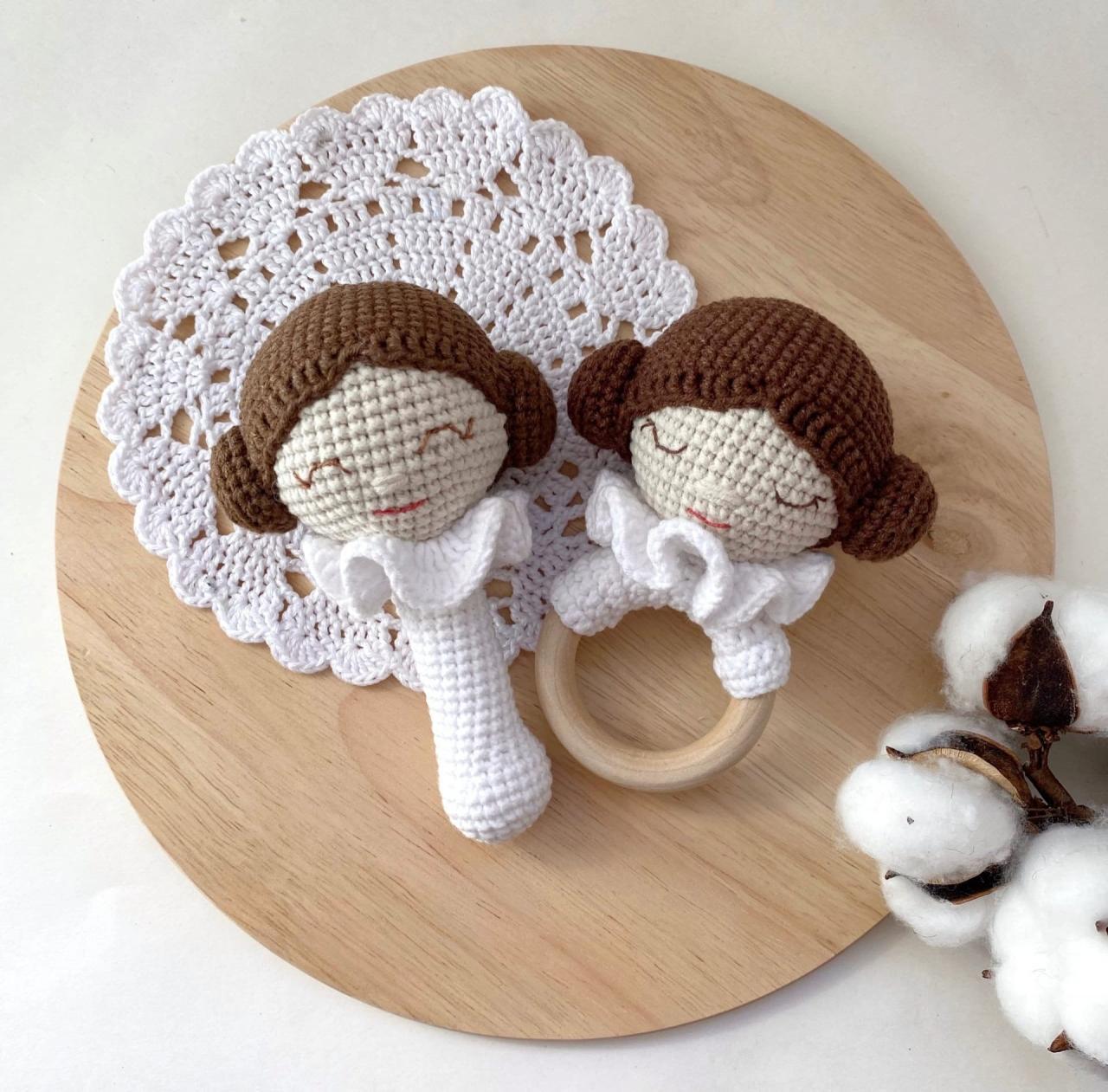 Set Of 2 Princess Leia Rattle And Teething Star Wars Baby Shower Star ...