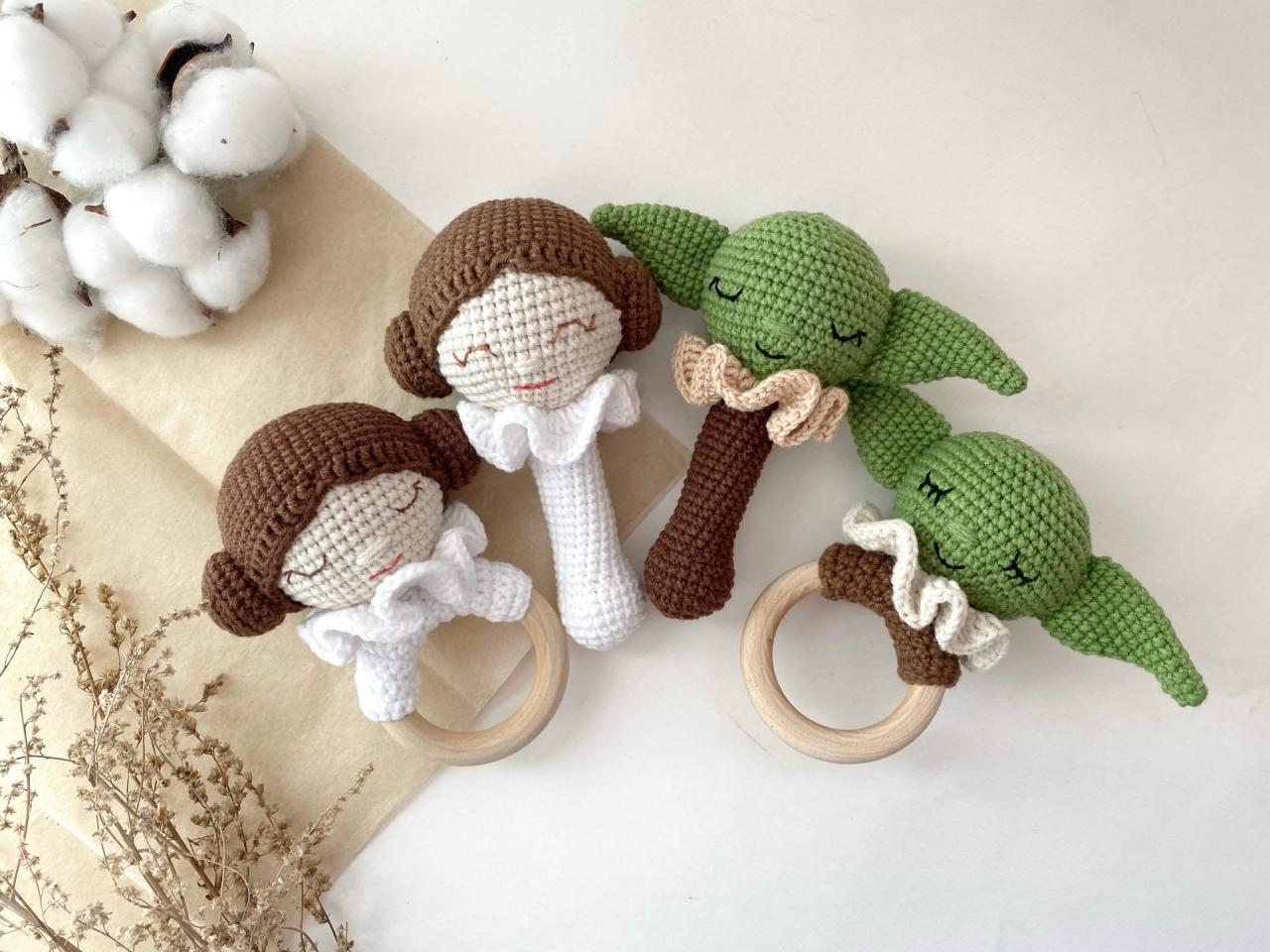 Set Of 4 Princess Leia Rattle And Teething Baby Green Alien Rattle And ...