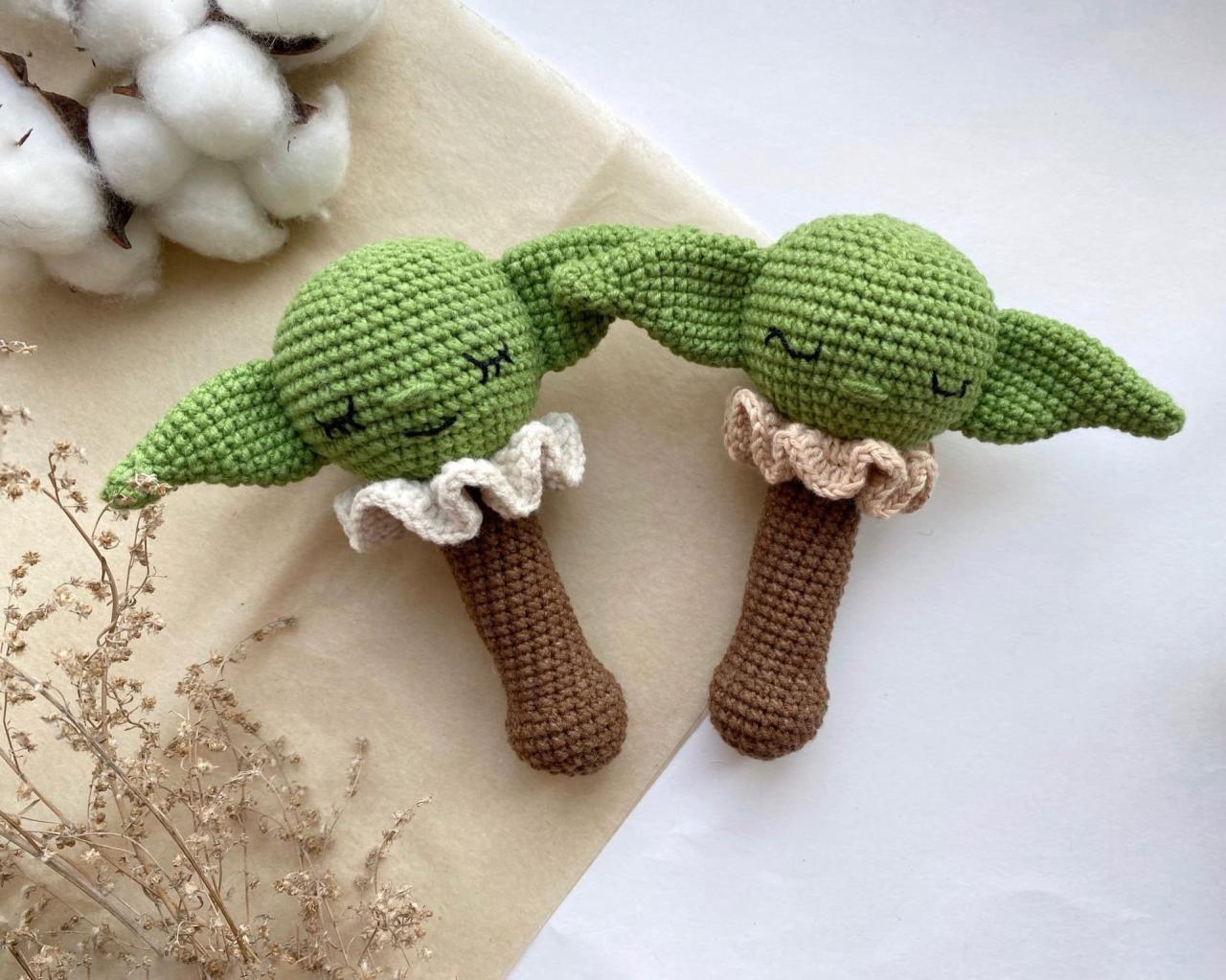 PATTERN 2 In 1 Crochet Baby Alien Teething And Rattle Star Wars Baby ...